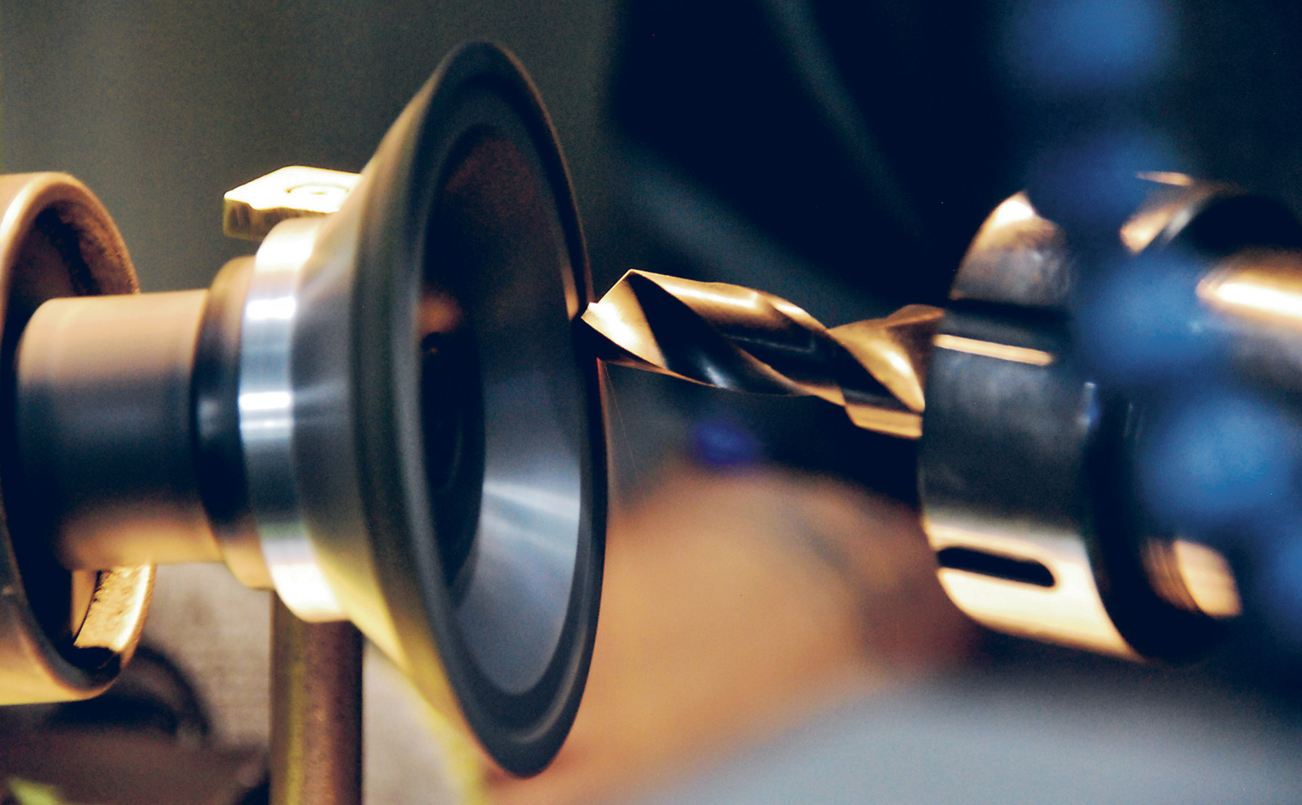 Quality gauge and tool